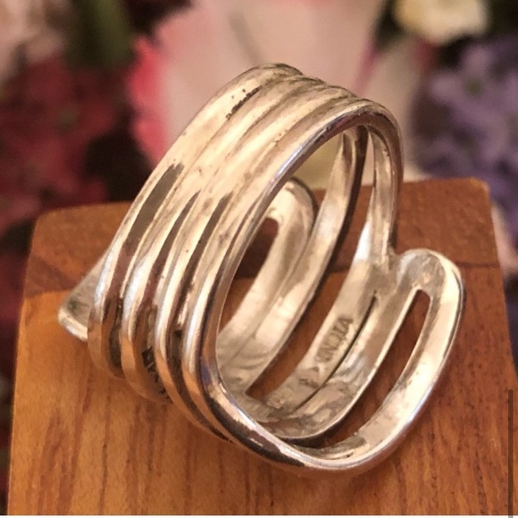 Silpada | Jewelry | Silpada Sterling Silver Modern Maze Ring | Poshmark